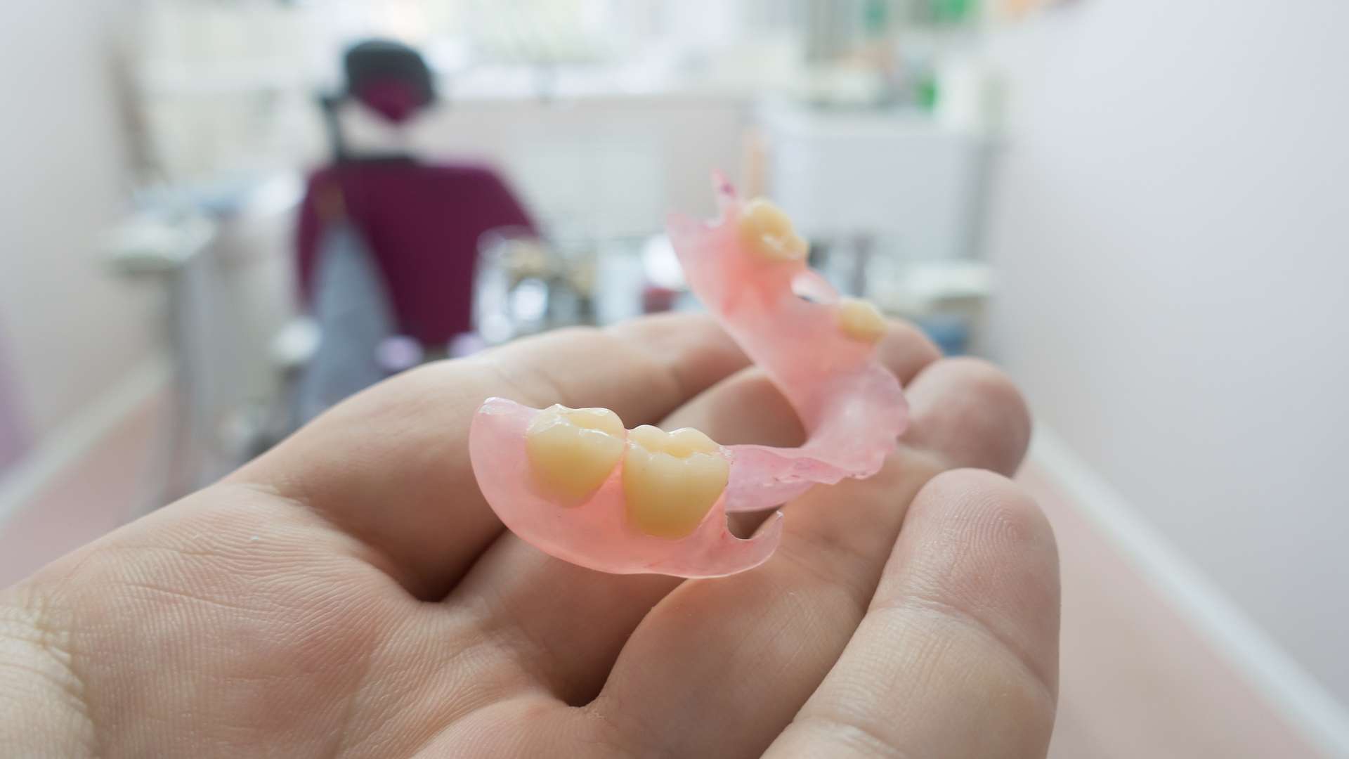 Tipos de prótesis dentales flexibles - Laborprothesis